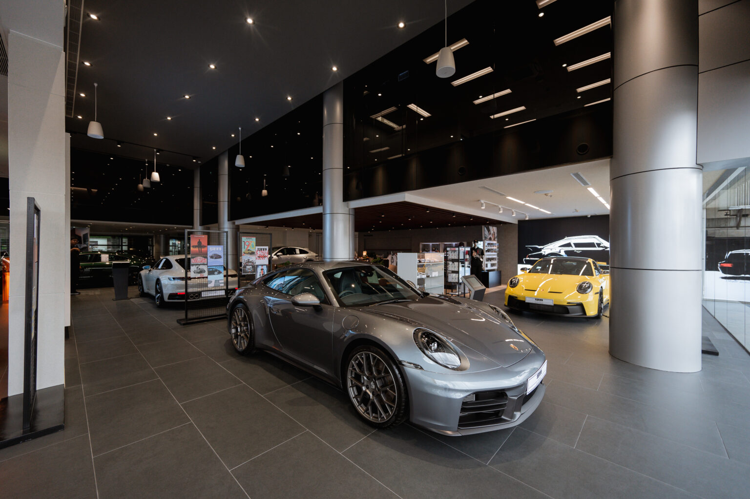 AAS Auto Service Co., Ltd. – Porsche | Bentley | Autoglym | Ulgo | Fenix